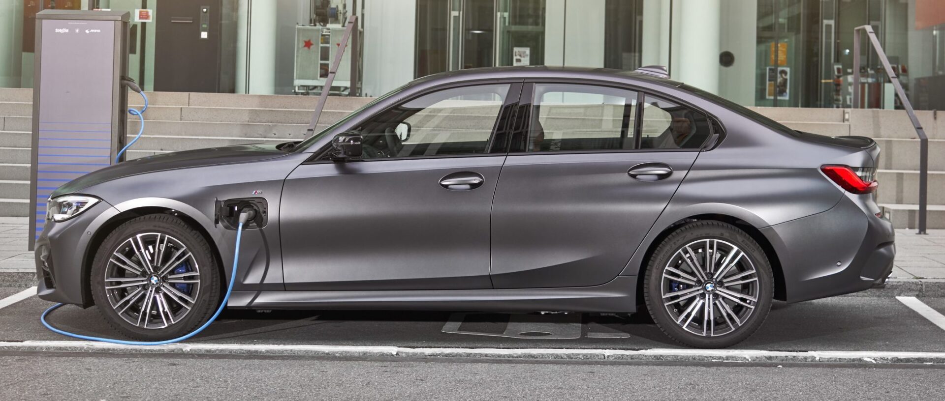 September: A Complete 2021 BMW 330e 3 Series Review